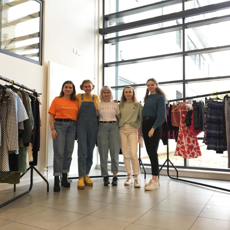 DOPPLLE – The #1 Free Clothes Swapping App For Students